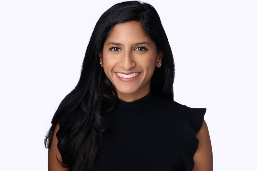 Effect of Duration of Macular Detachment on Visual Prognosis after ...